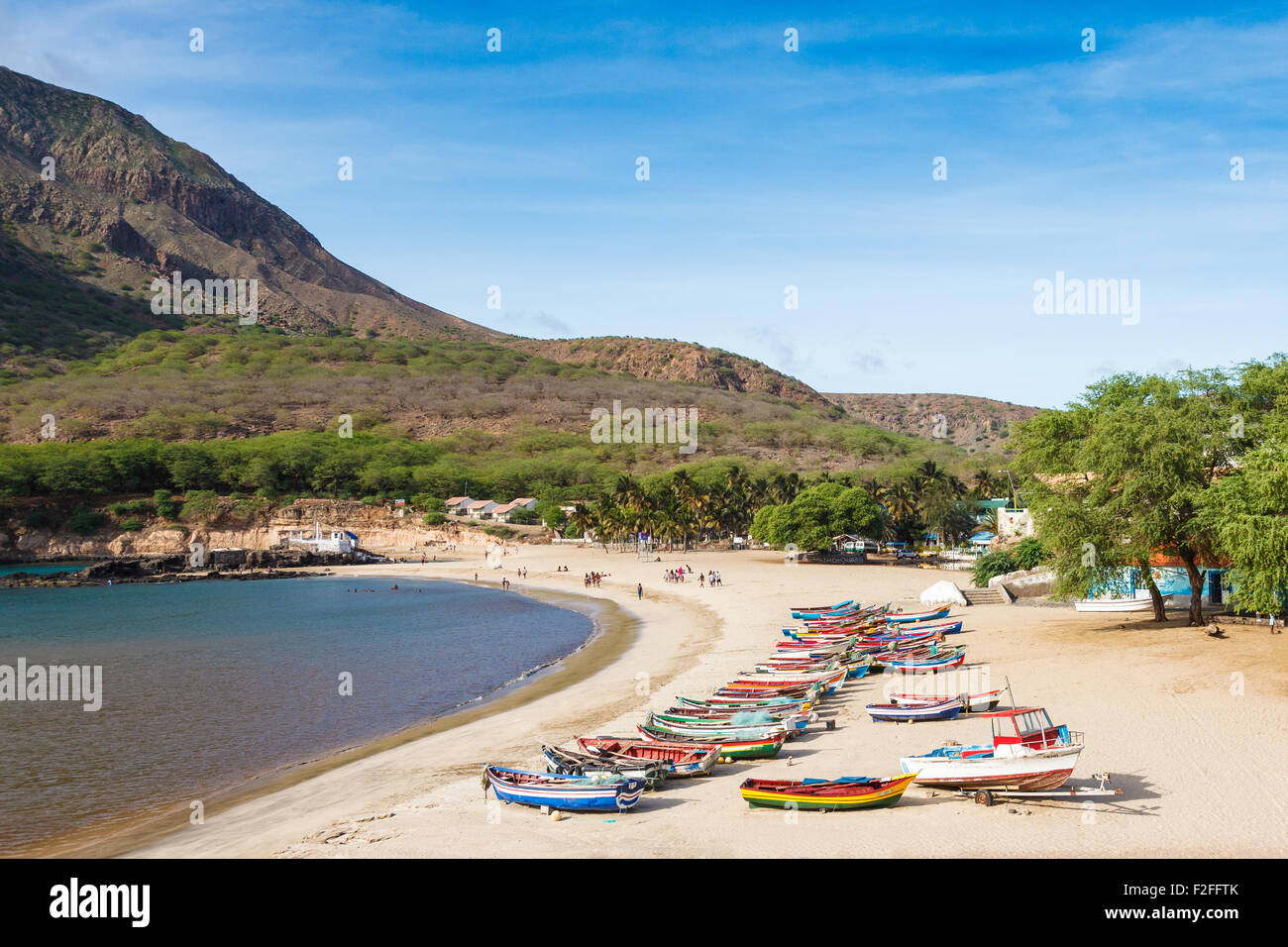 Plage de Tarrafal dans l'île de Santiago au Cap Vert - Cap Vert Photo ...