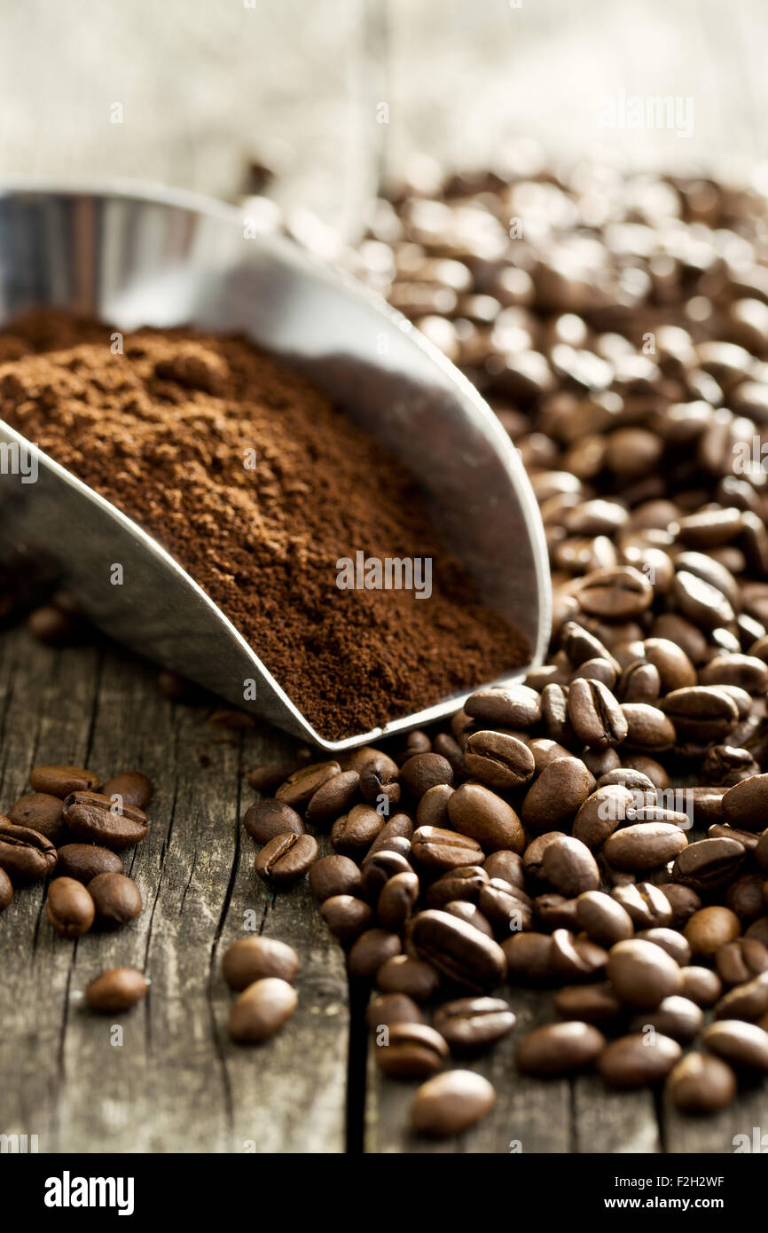 Café moulu Banque de photographies et d’images à haute résolution - Alamy