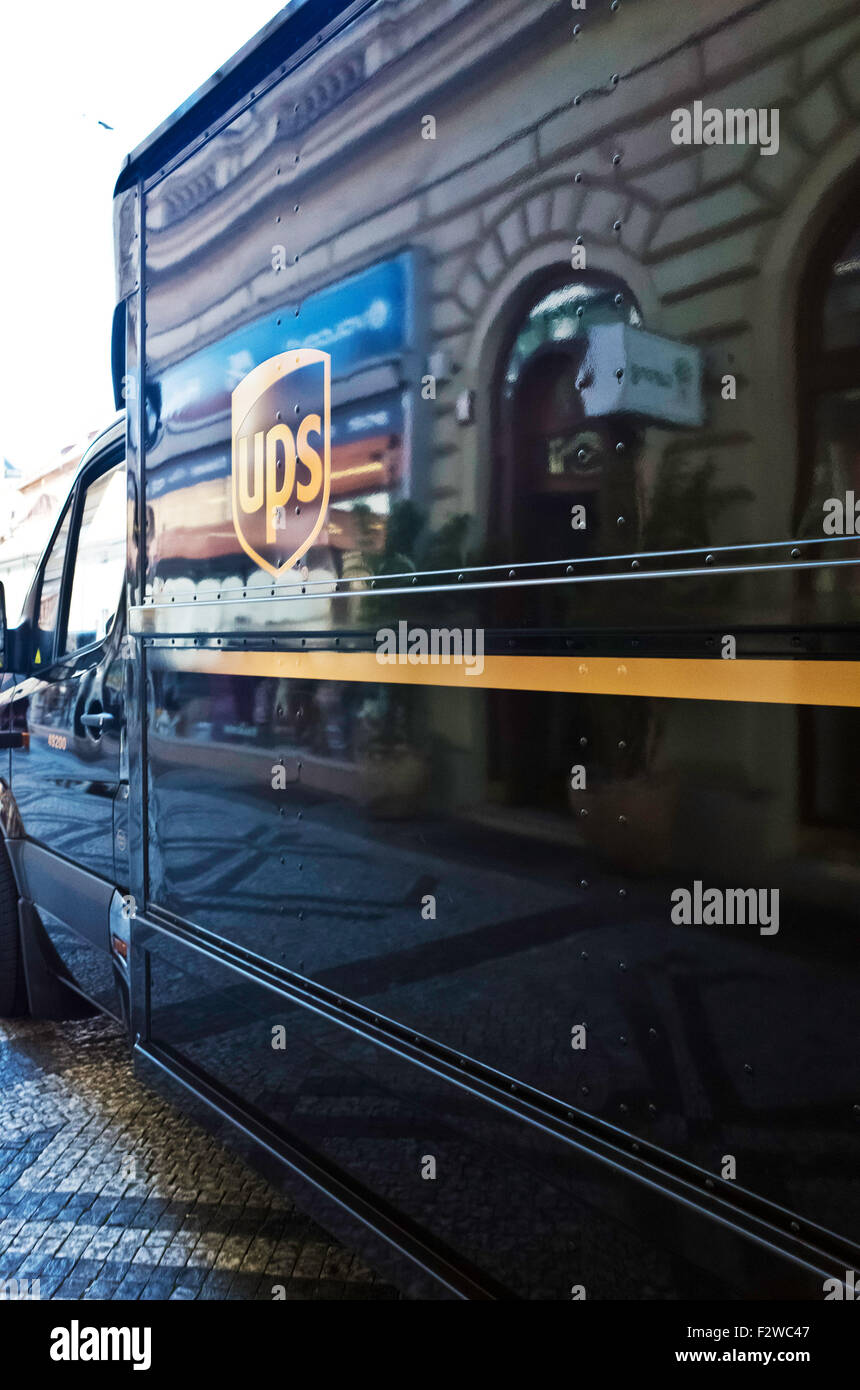 Ups van Banque de photographies et d’images à haute résolution - Alamy