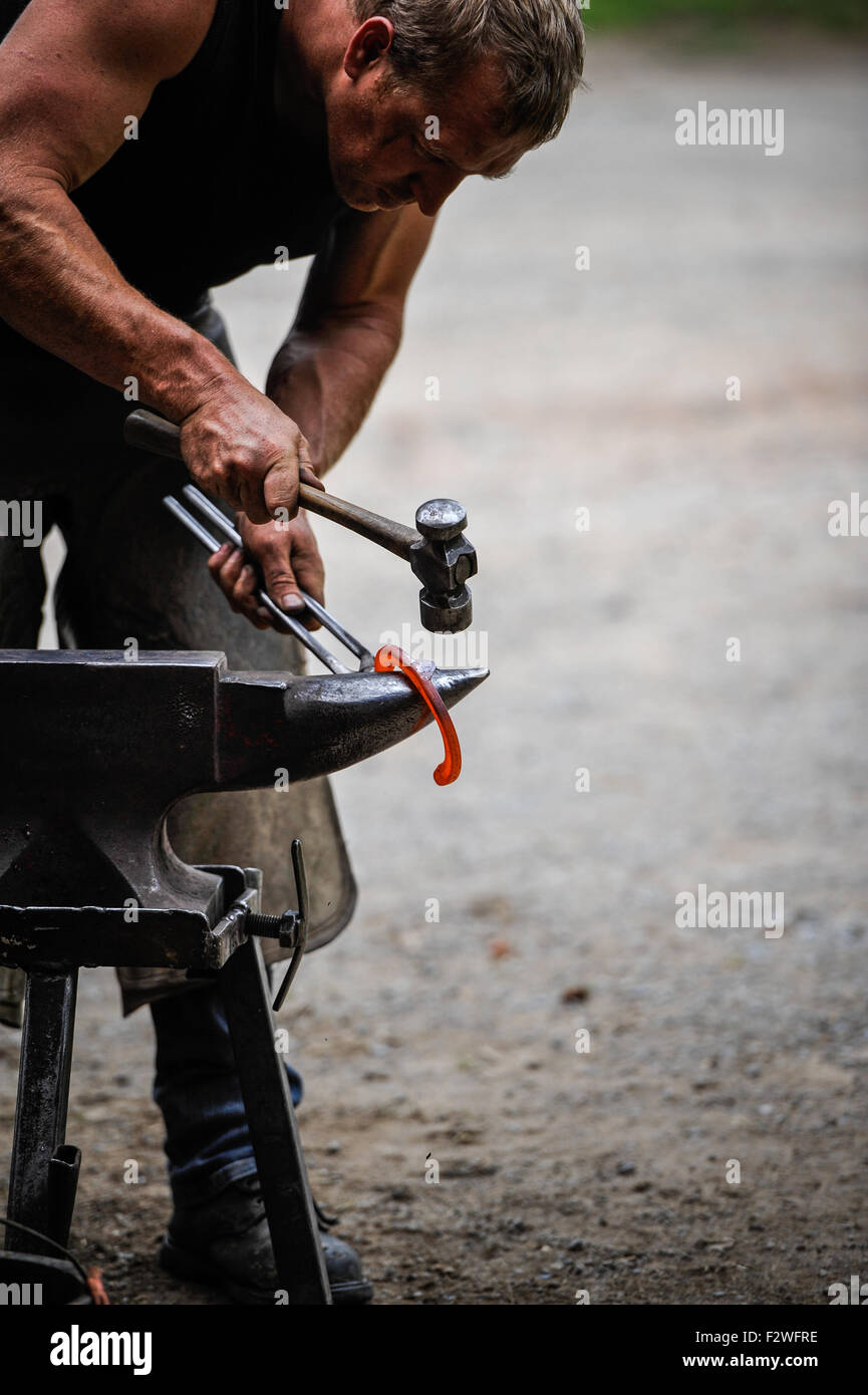 Ferrage D'homme Banque d'image et photos - Alamy
