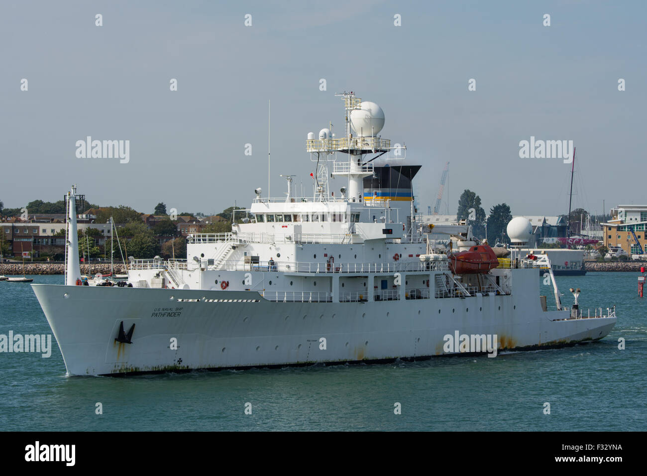 Oceanographic research vessel Banque de photographies et d’images à ...