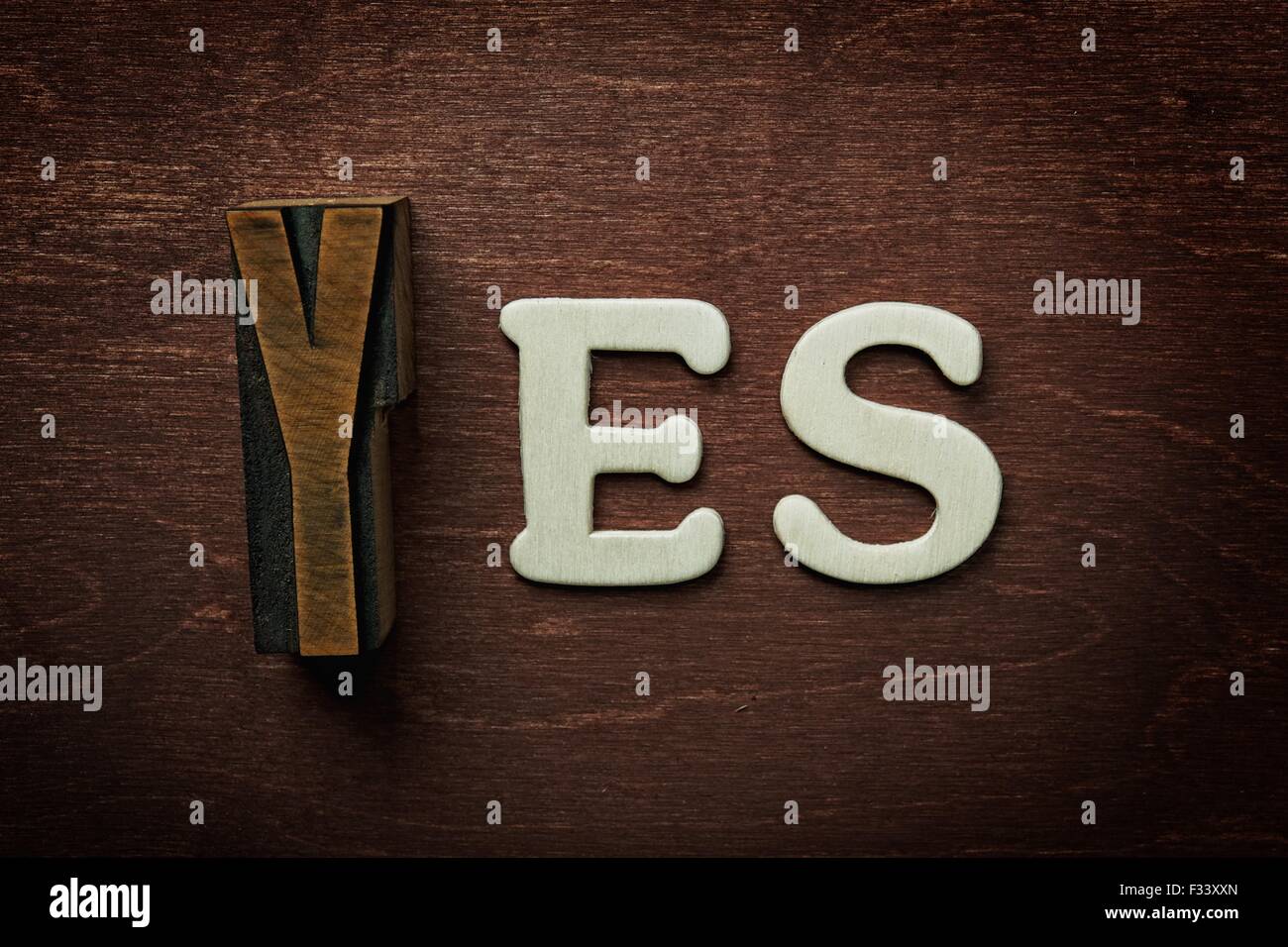 Mot oui Banque de photographies et d’images à haute résolution - Alamy