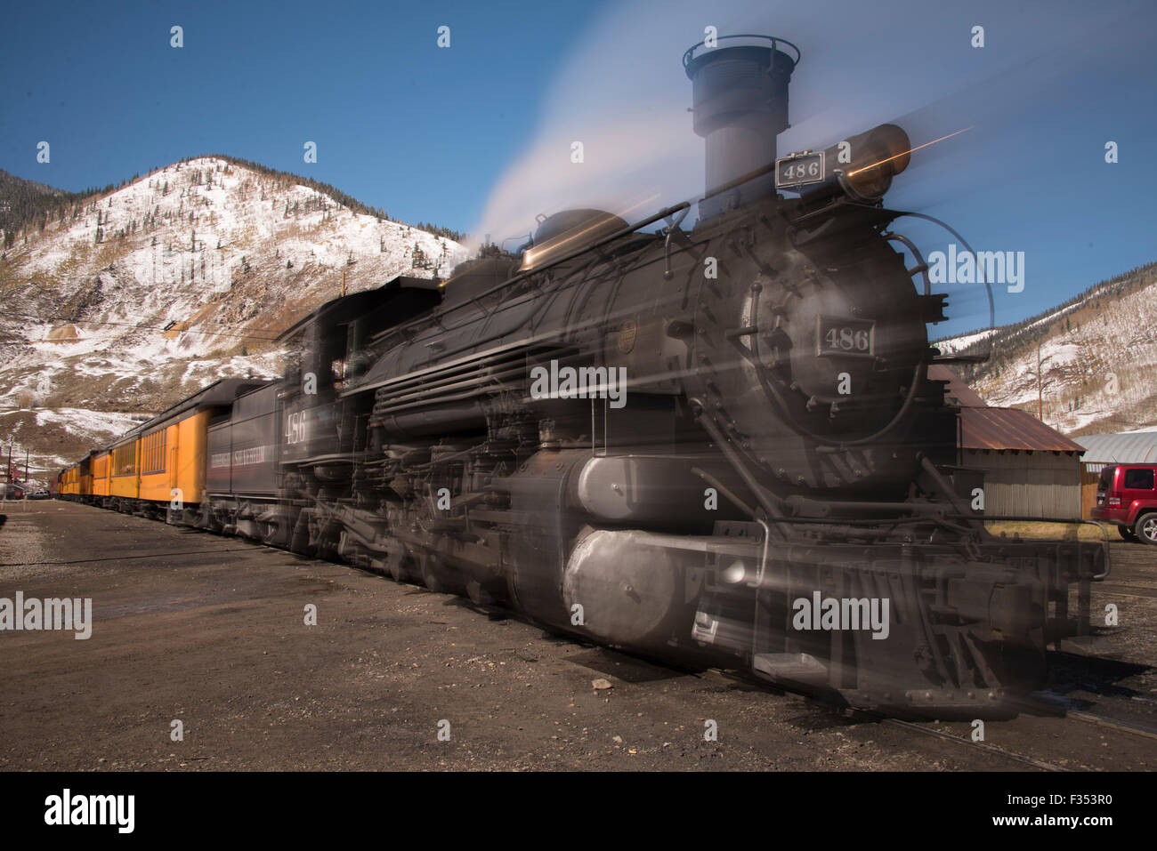 Train en marche Banque de photographies et d’images à haute résolution ...