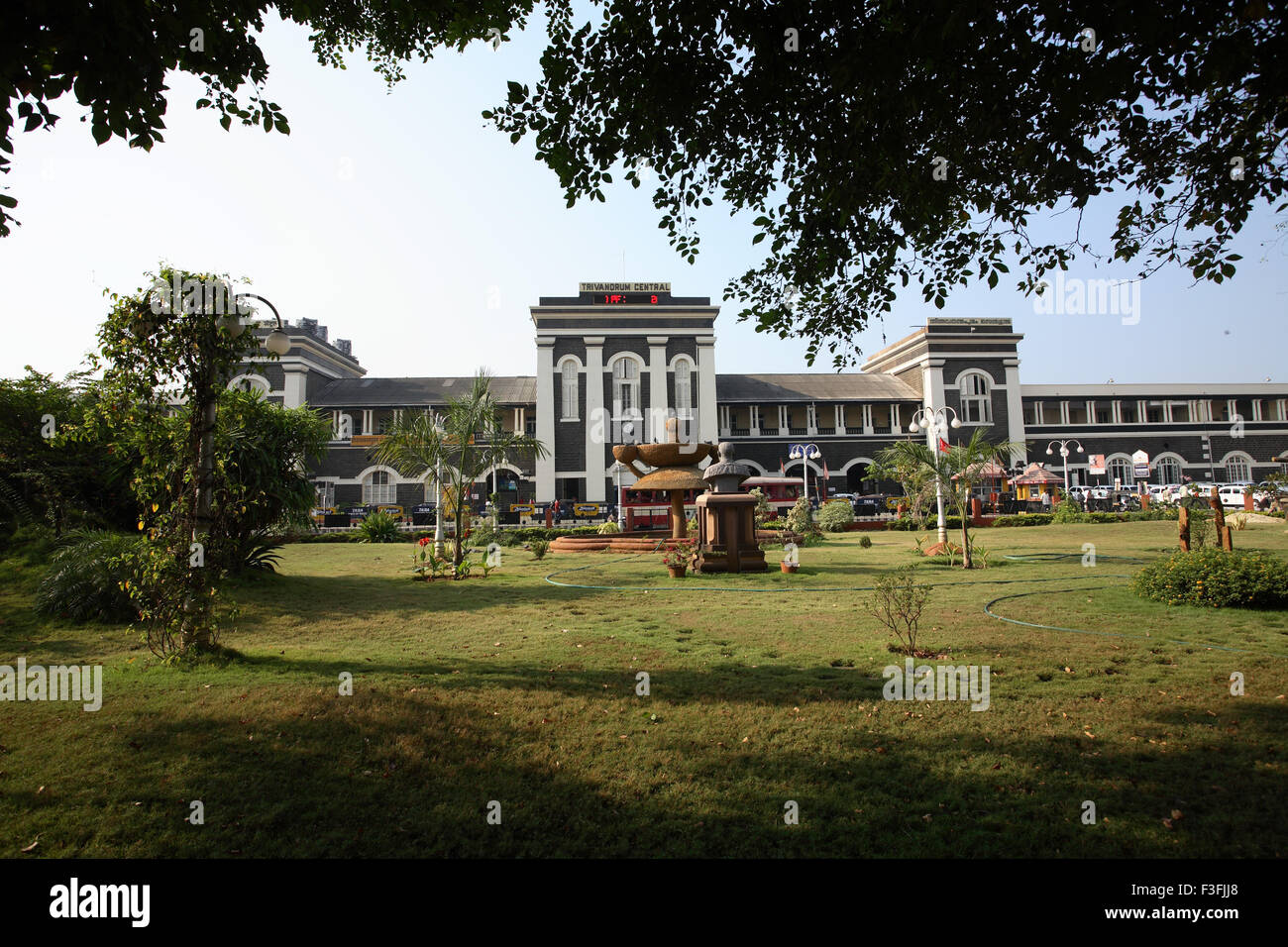 Transport ; Indian Railway ; Thiruvananthapuram Central Railway Station ...