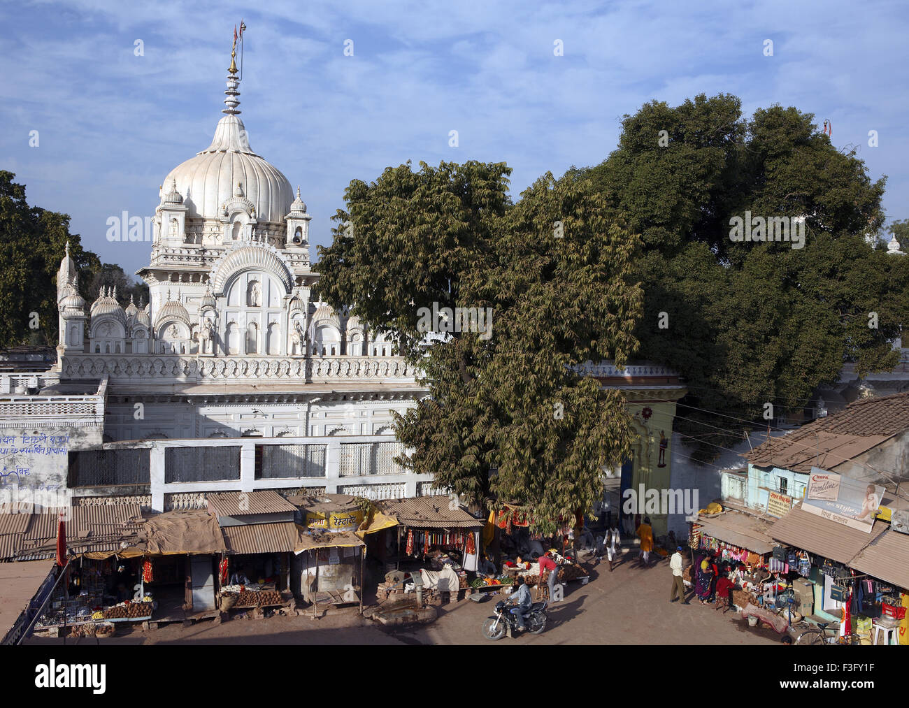 Jageshwar temple de seigneur Shiva construit par Marathas au 17e siècle ...