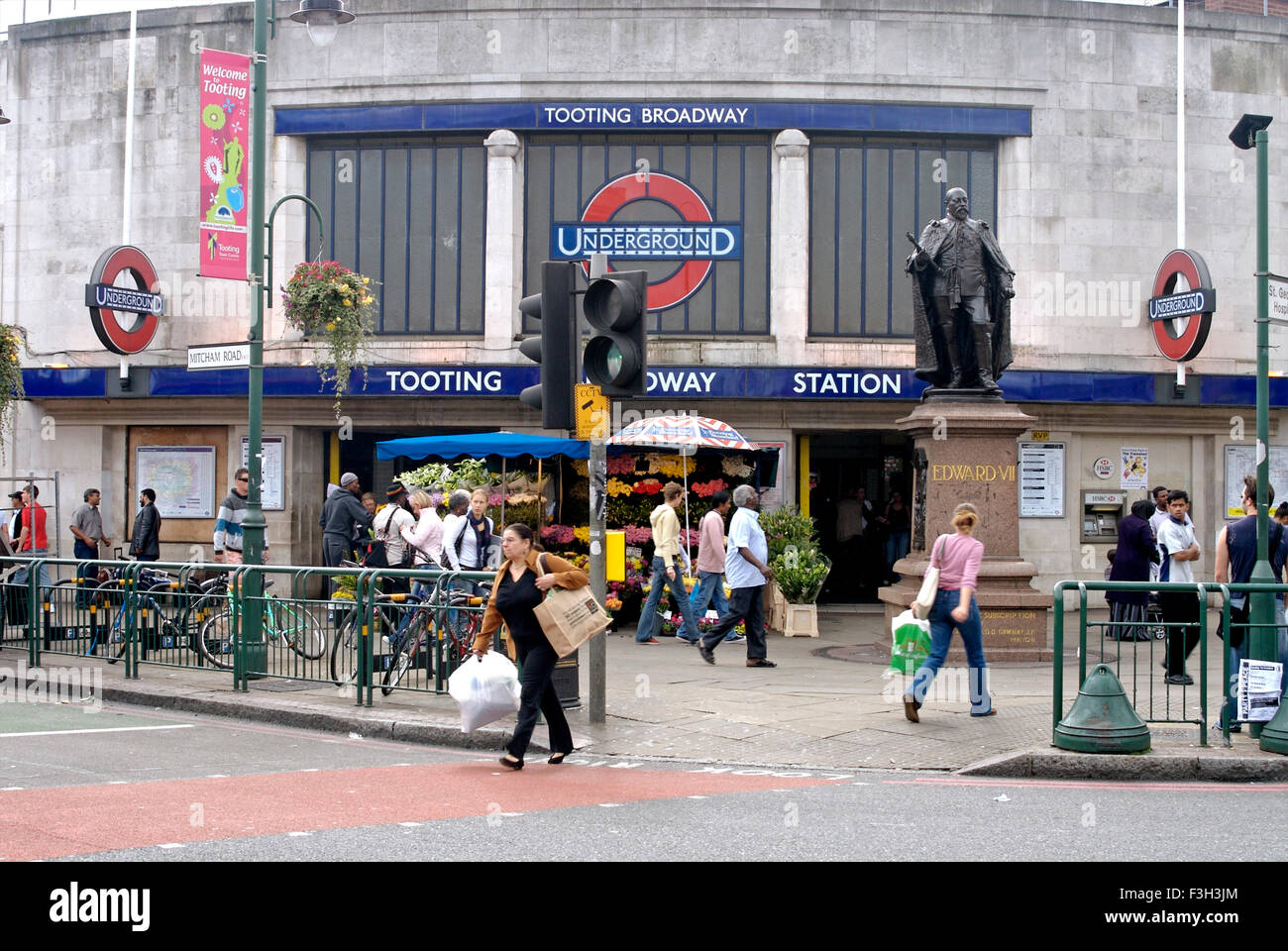 Tooting broadway underground Banque de photographies et d’images à ...