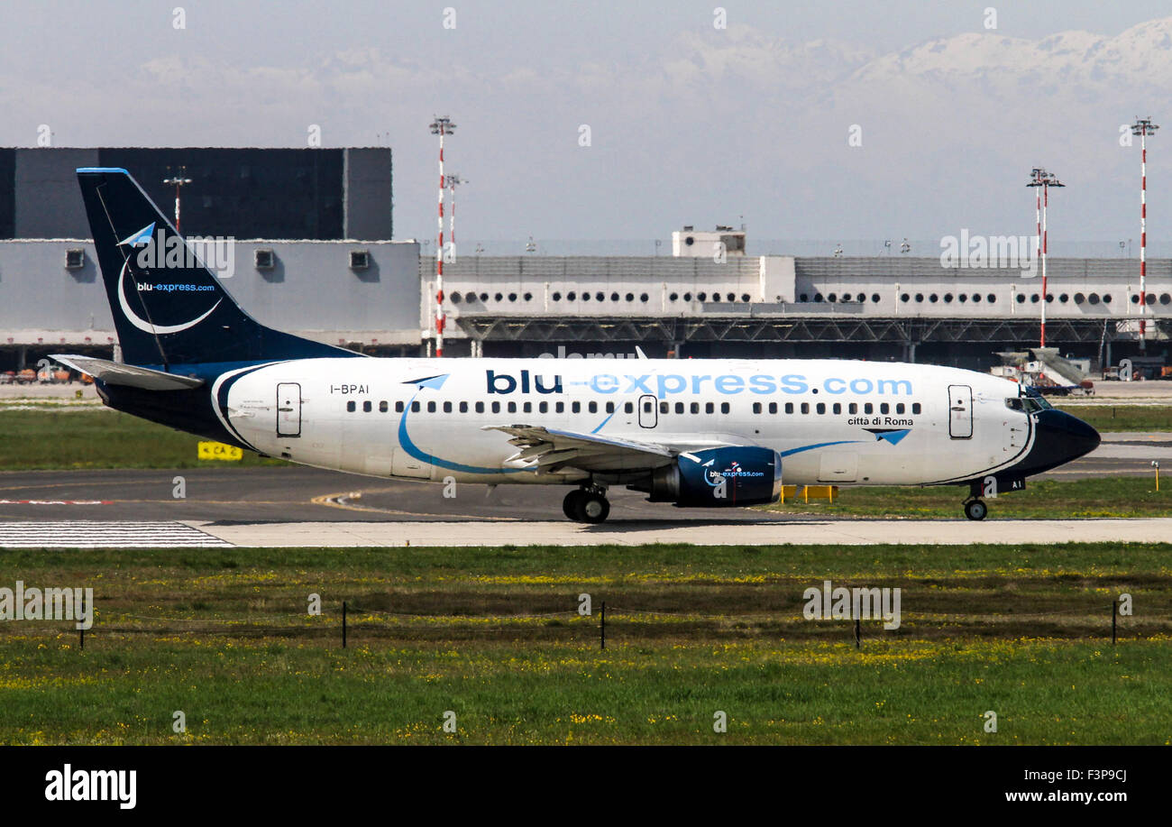 Blu express Banque de photographies et d’images à haute résolution - Alamy