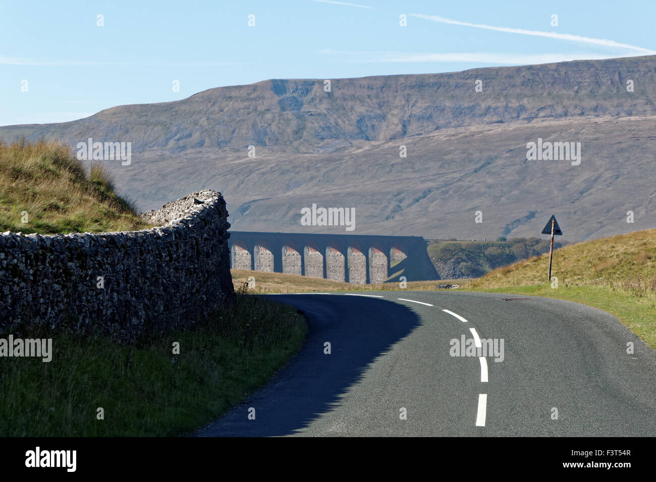 Ribblehead viaduct Banque de photographies et d’images à haute ...