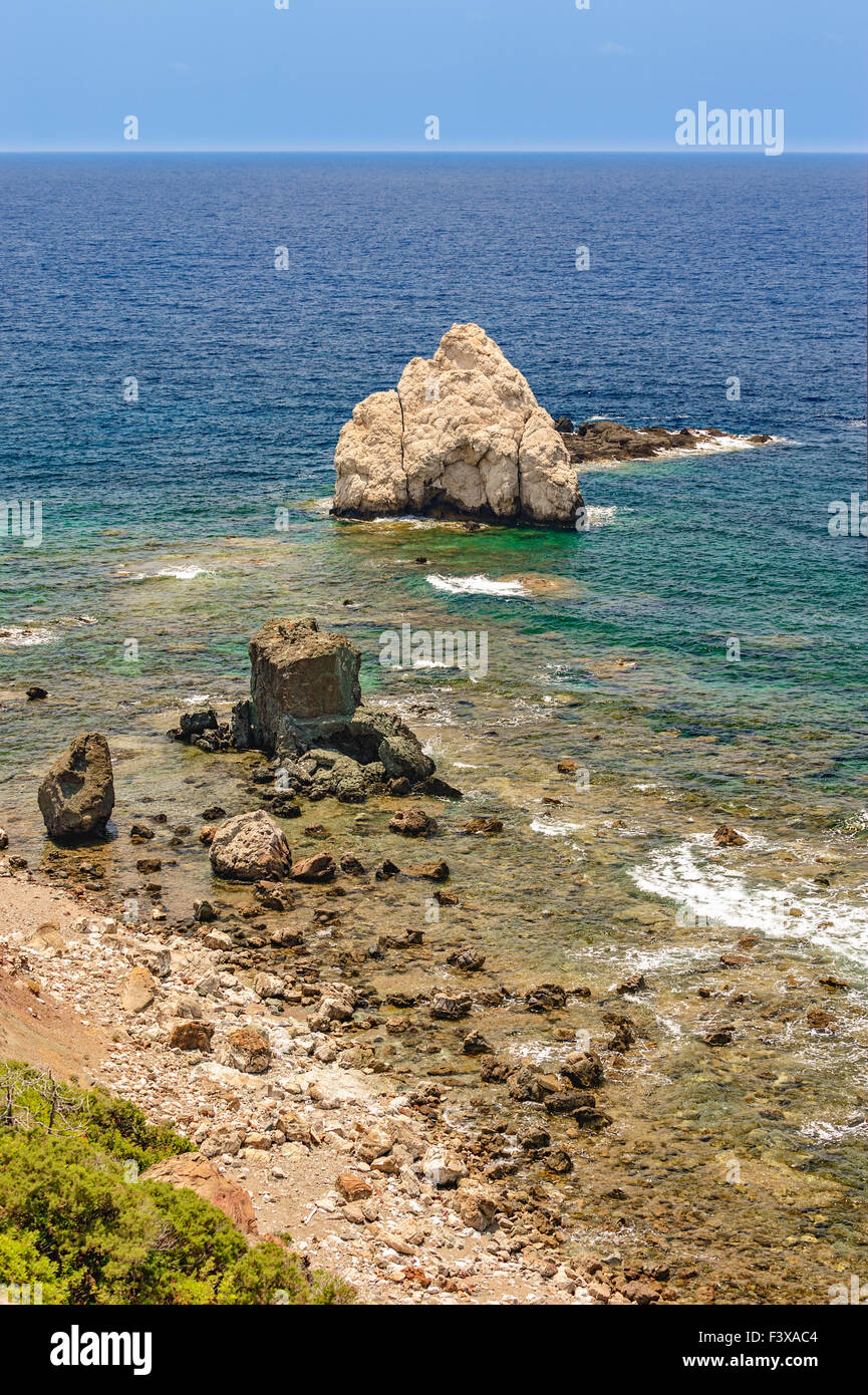 Paysage avec la mer d'azur Banque de photographies et d’images à haute ...