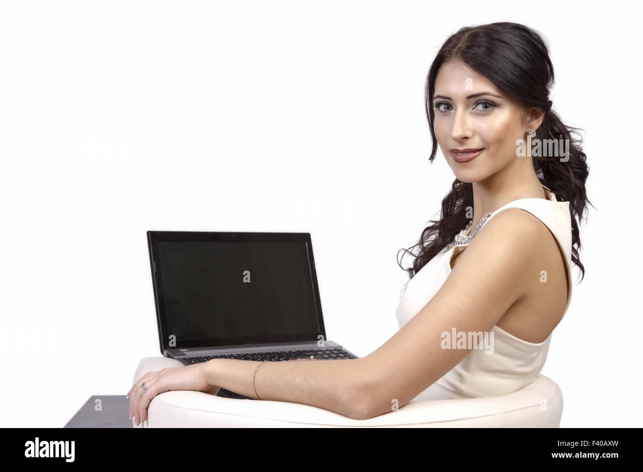 Femme Assise Dans Une Chaise De Bureau Banque De Photographies Et D