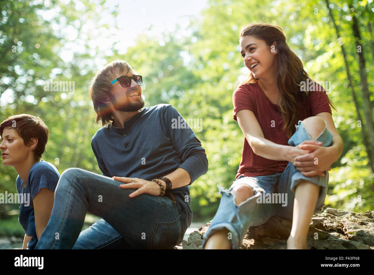 Barbe de trois jours Banque de photographies et d’images à haute ...