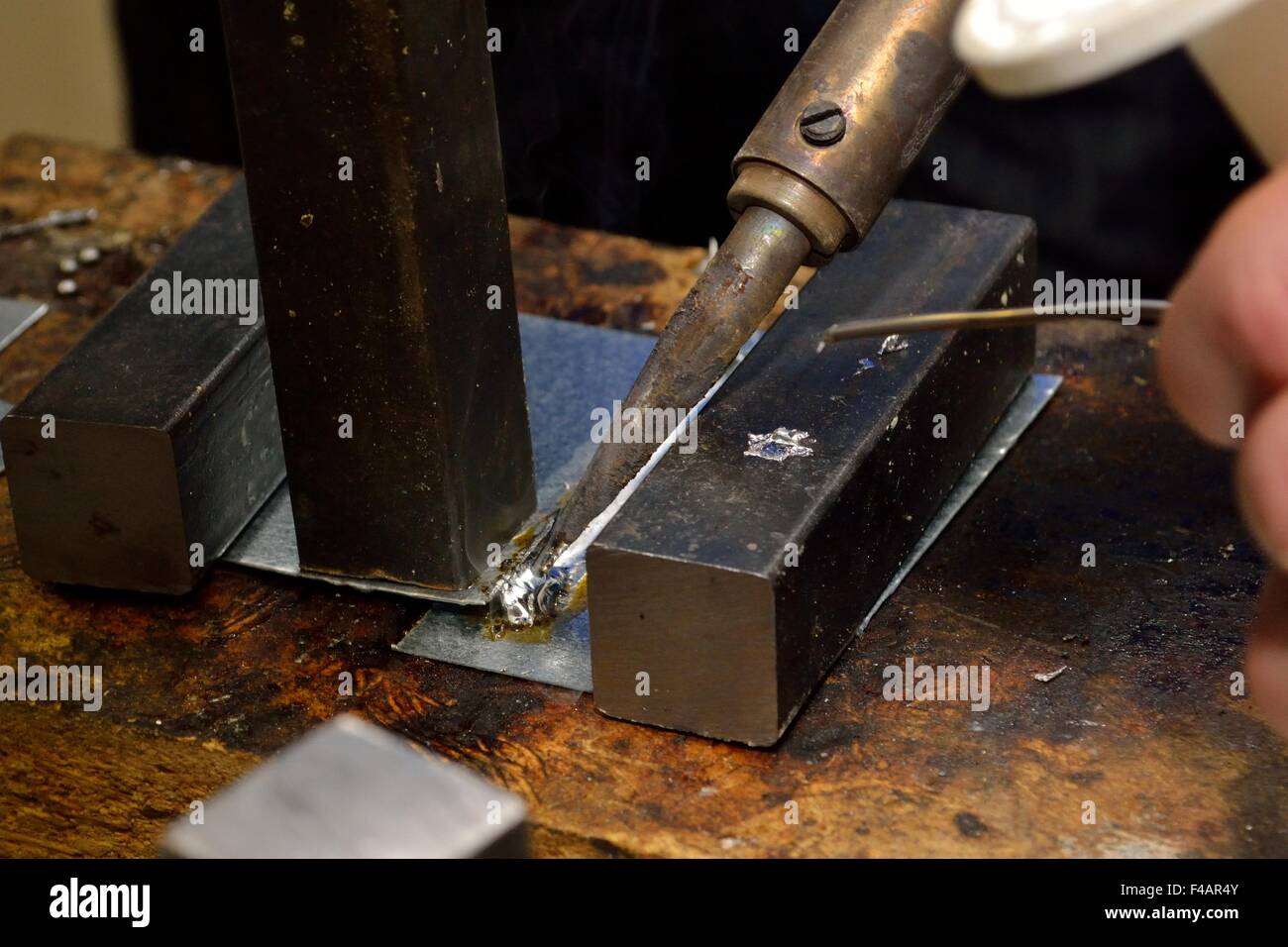 Le brasage Banque de photographies et d’images à haute résolution - Alamy