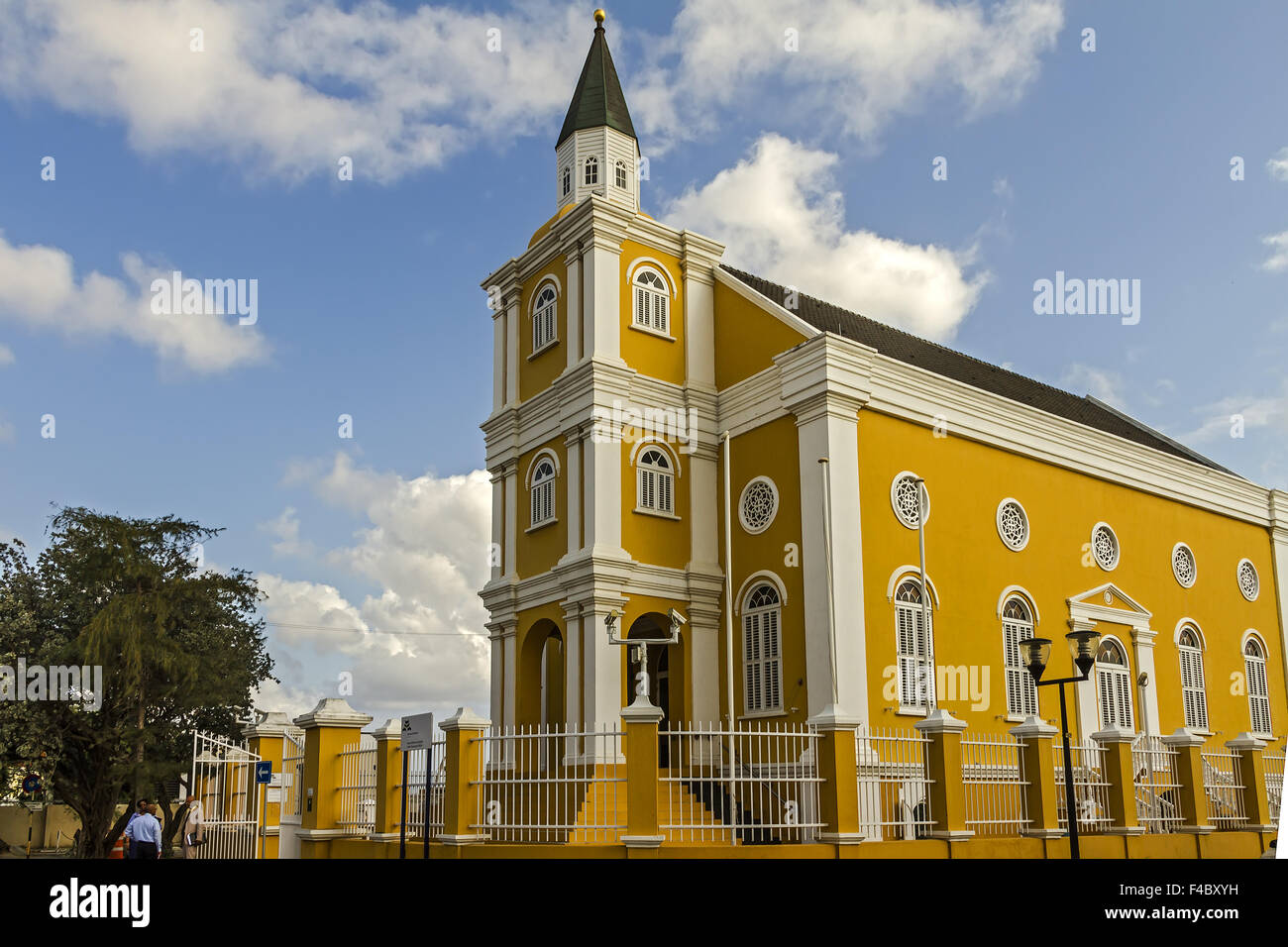 Temple emmanuel Banque de photographies et d’images à haute résolution ...