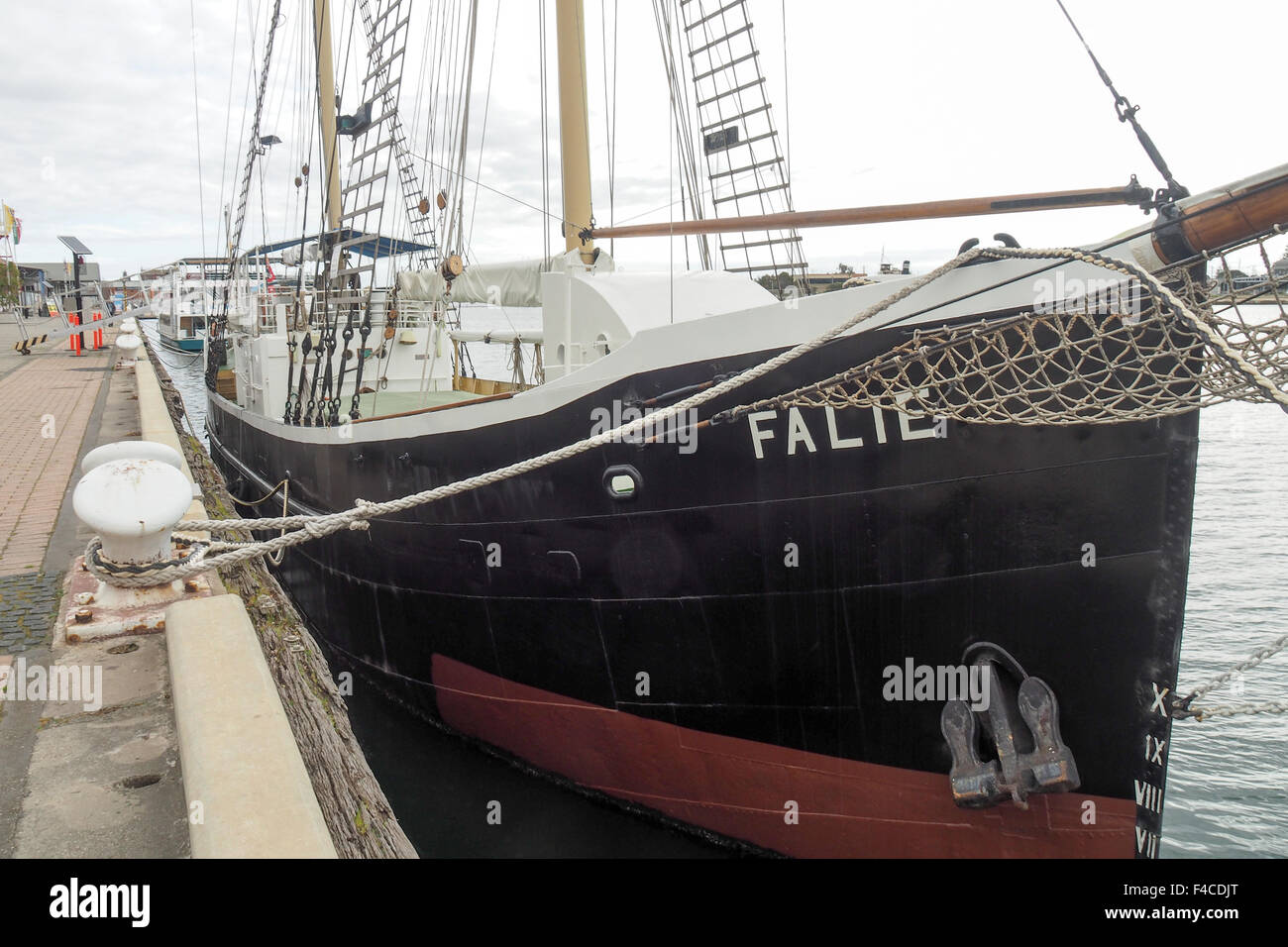 Hmas falie Banque de photographies et d’images à haute résolution - Alamy
