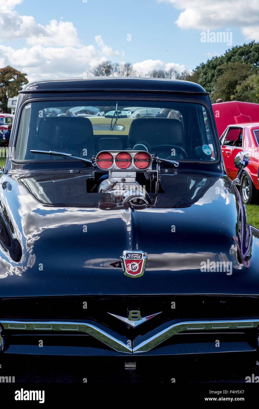 Voiture vintage noire Banque de photographies et d’images à haute ...