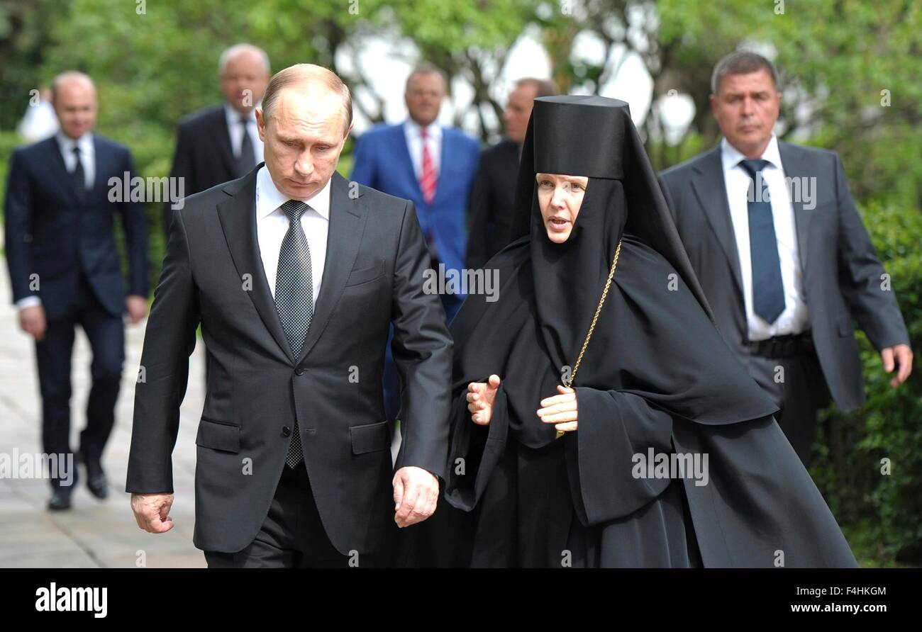 Le président russe Vladimir Poutine lors des funérailles de l'ancien ...