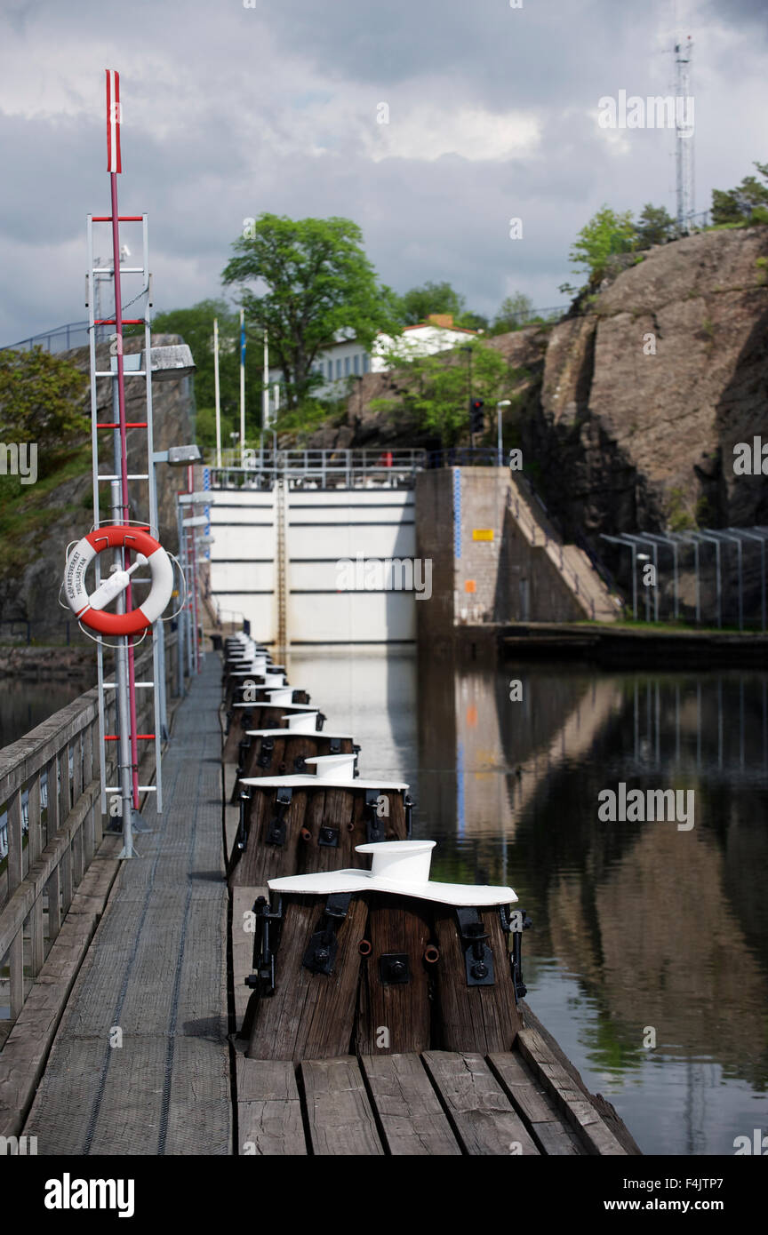 Quay bollard Banque de photographies et d’images à haute résolution - Alamy