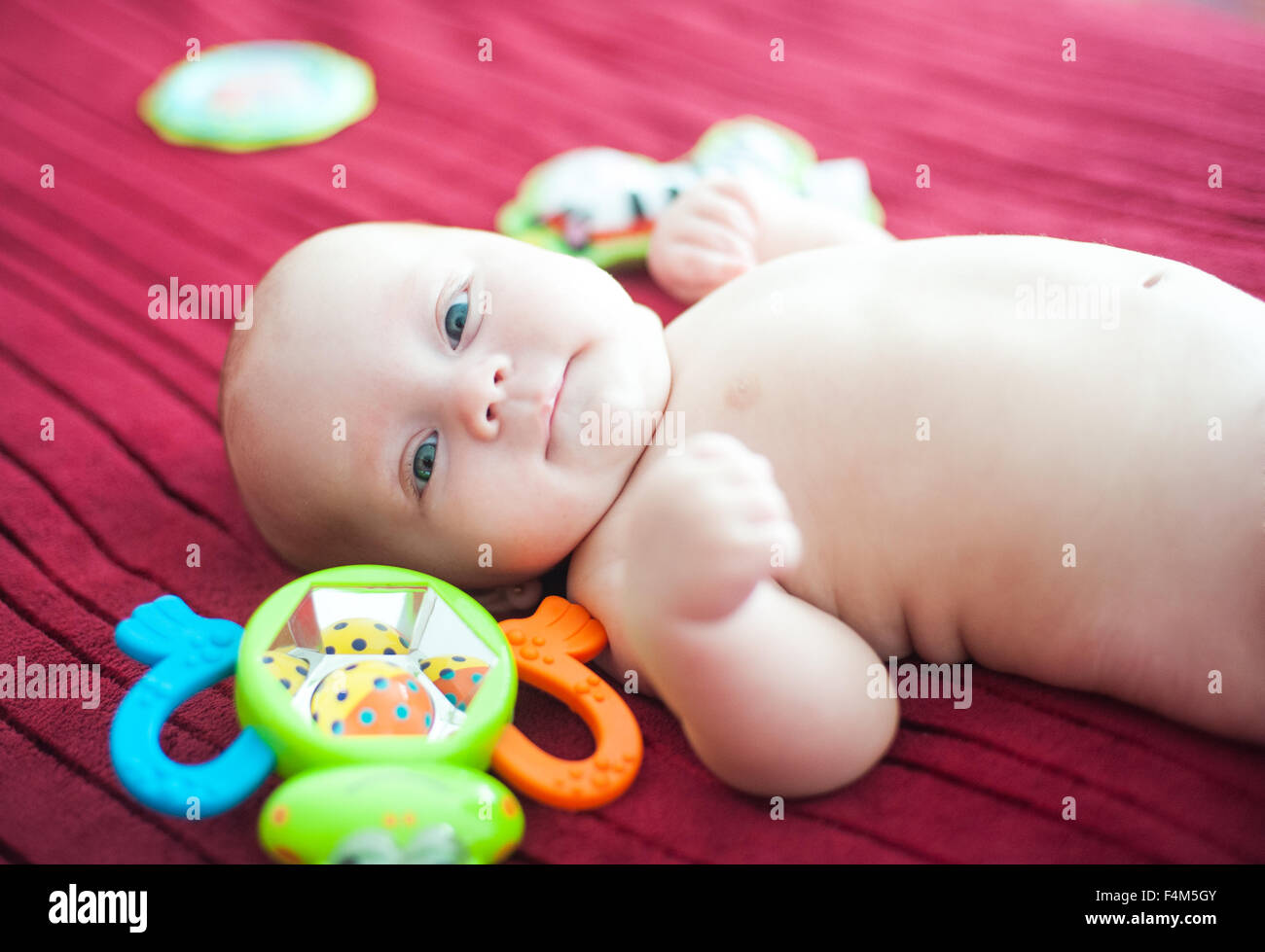 Deux mois Banque de photographies et d’images à haute résolution - Alamy