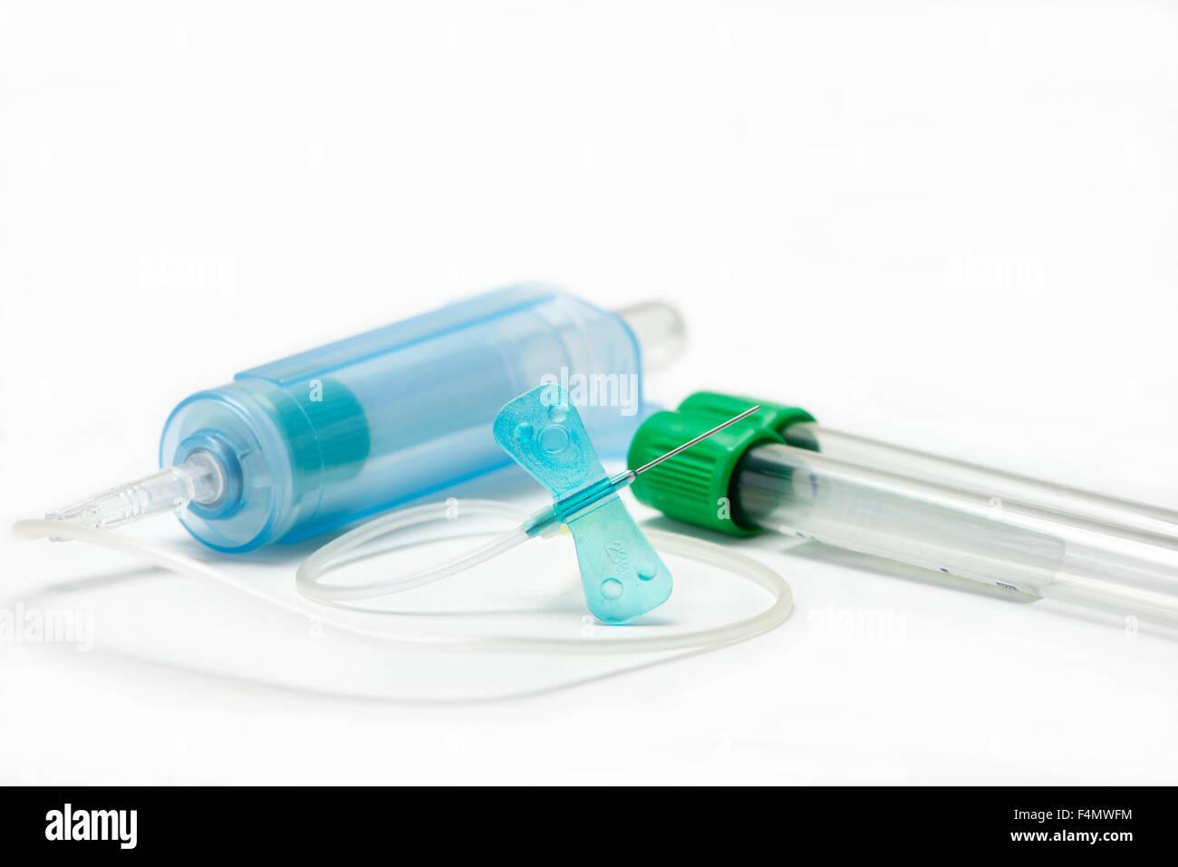 Catheter needle Banque de photographies et d’images à haute résolution ...