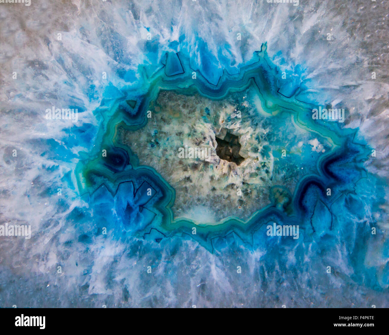 Agate bleue Banque de photographies et d’images à haute résolution - Alamy