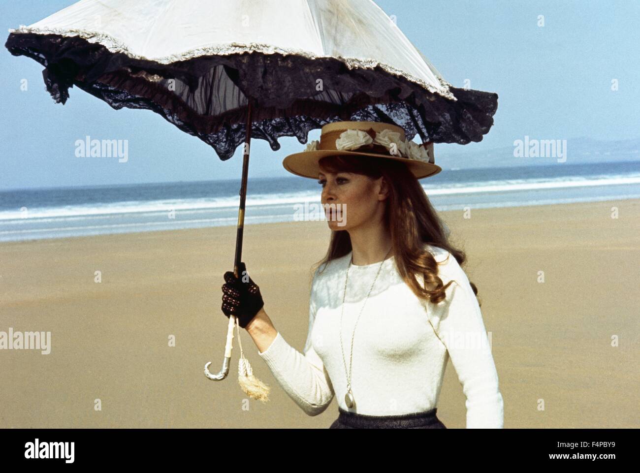 Sarah Miles Banque d'image et photos - Alamy