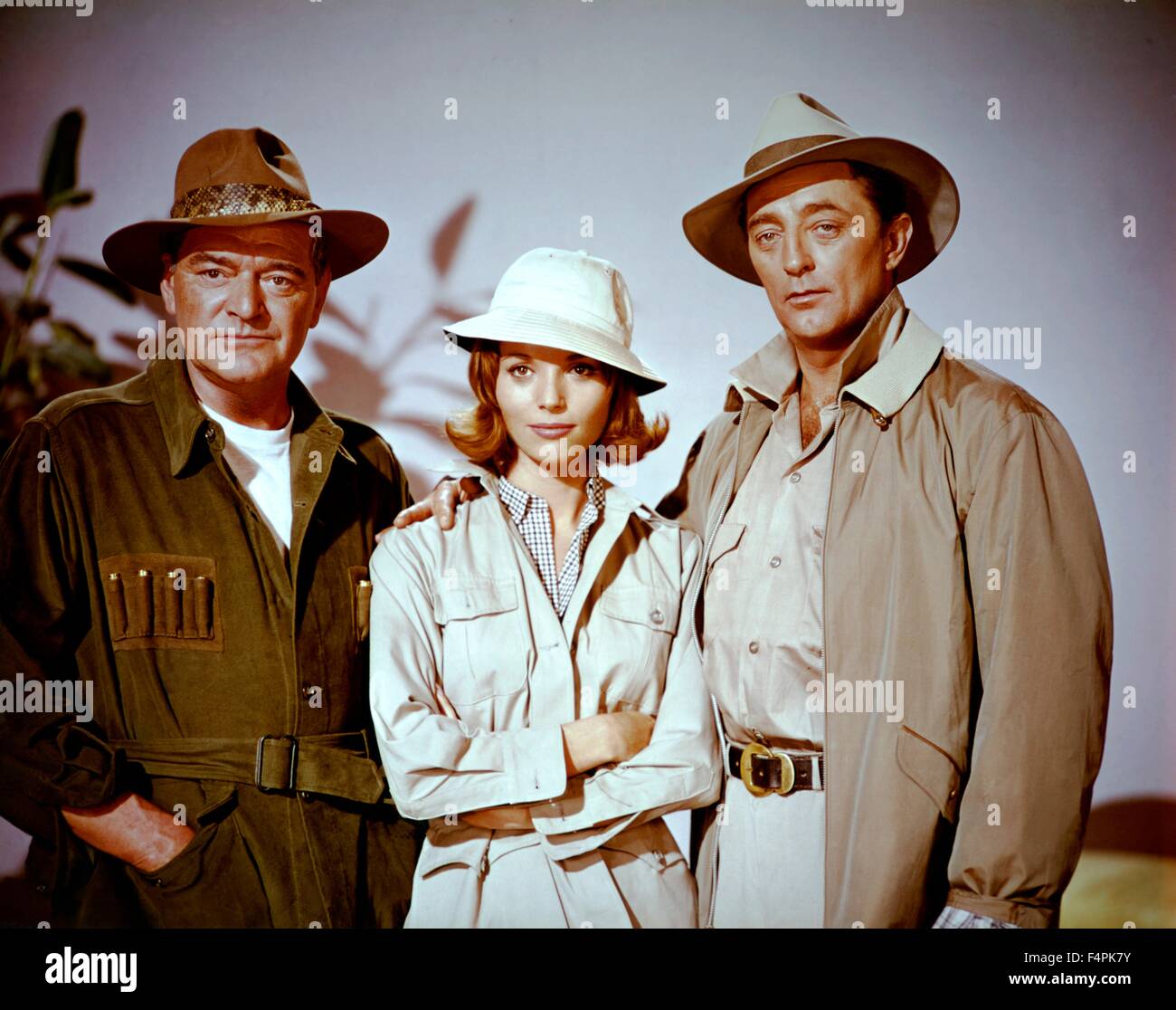 Elsa martinelli robert mitchum Banque de photographies et d’images à ...