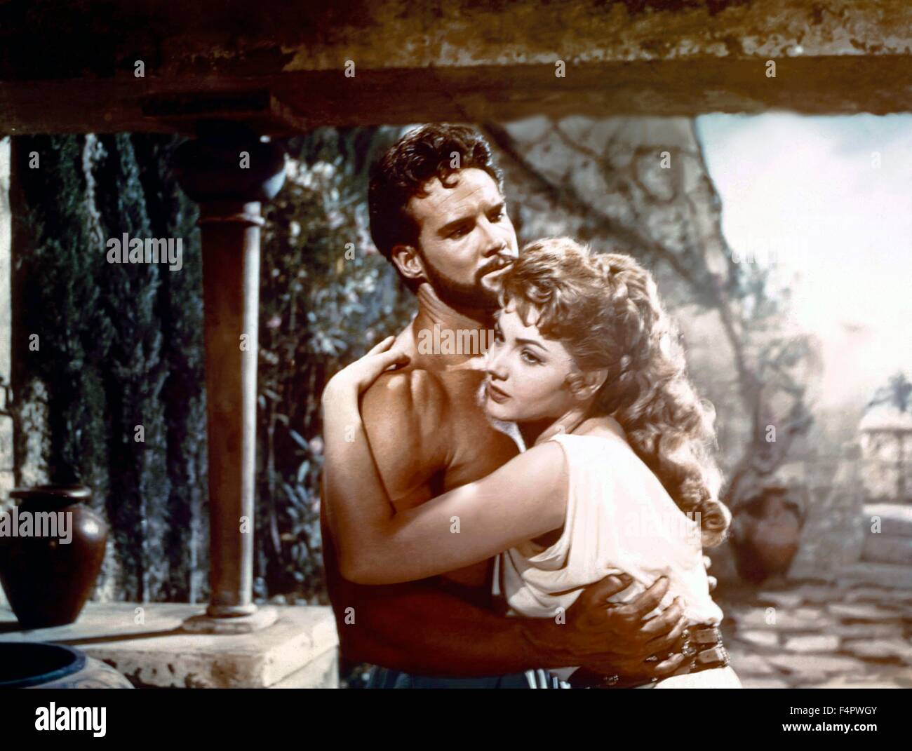 Steve Reeves et Sylva Koscina / Hercules Unchained / 1959 réalisé par ...