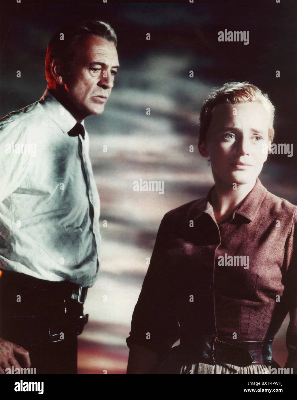 Gary Cooper et Maria Schell / The Hanging Tree / 1959 réalisé par ...