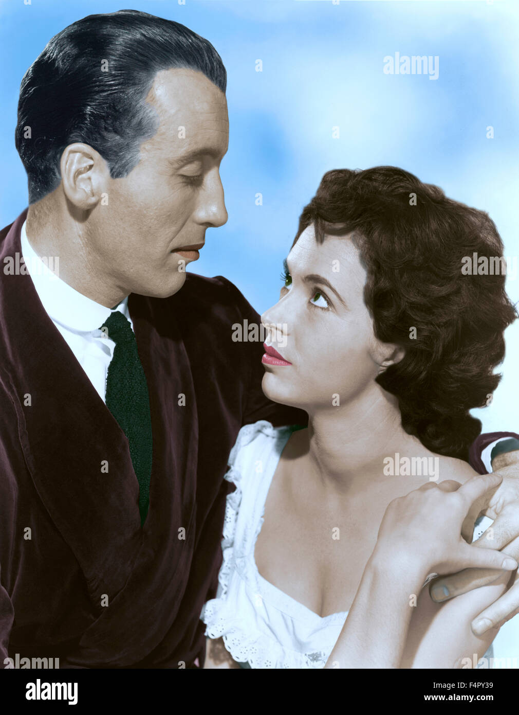 Christopher Lee et Marla Landi, The Hound of the Baskervilles 1959 ...