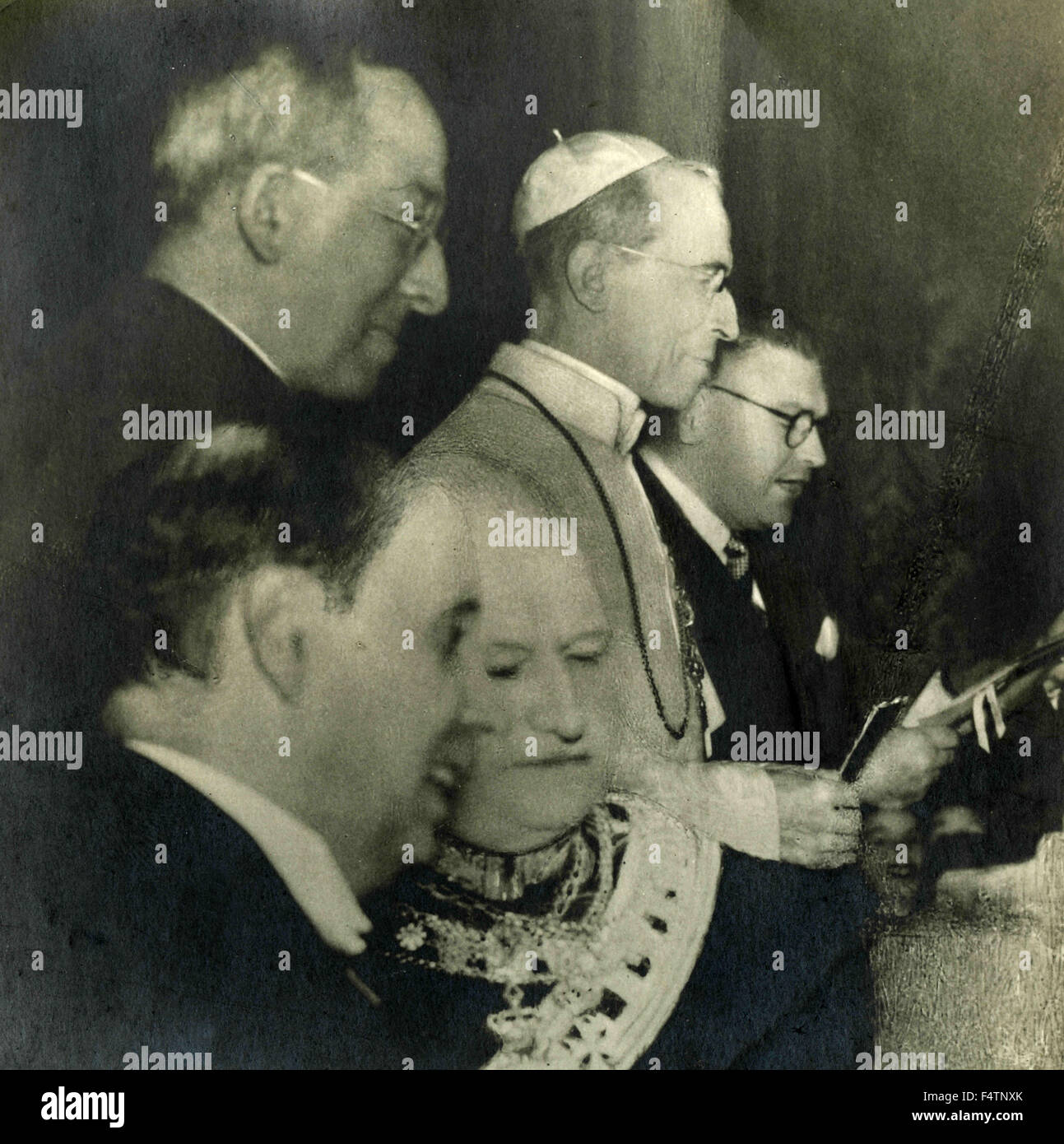 Pius xii eugenio pacelli Banque de photographies et d’images à haute ...