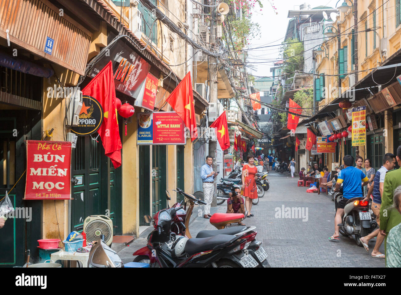 Vieux quartier de hanoi Banque de photographies et d’images à haute ...
