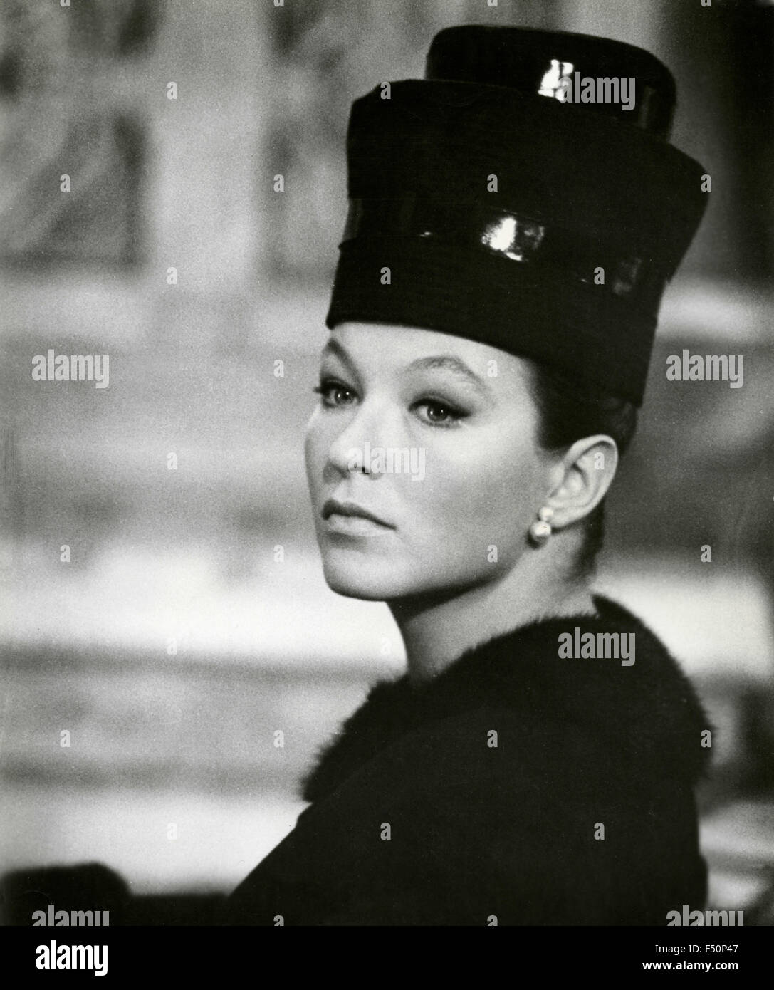 Marina vlady Banque de photographies et d’images à haute résolution - Alamy