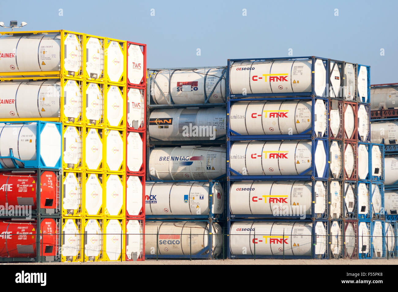 Conteneur citerne Banque de photographies et d’images à haute ...