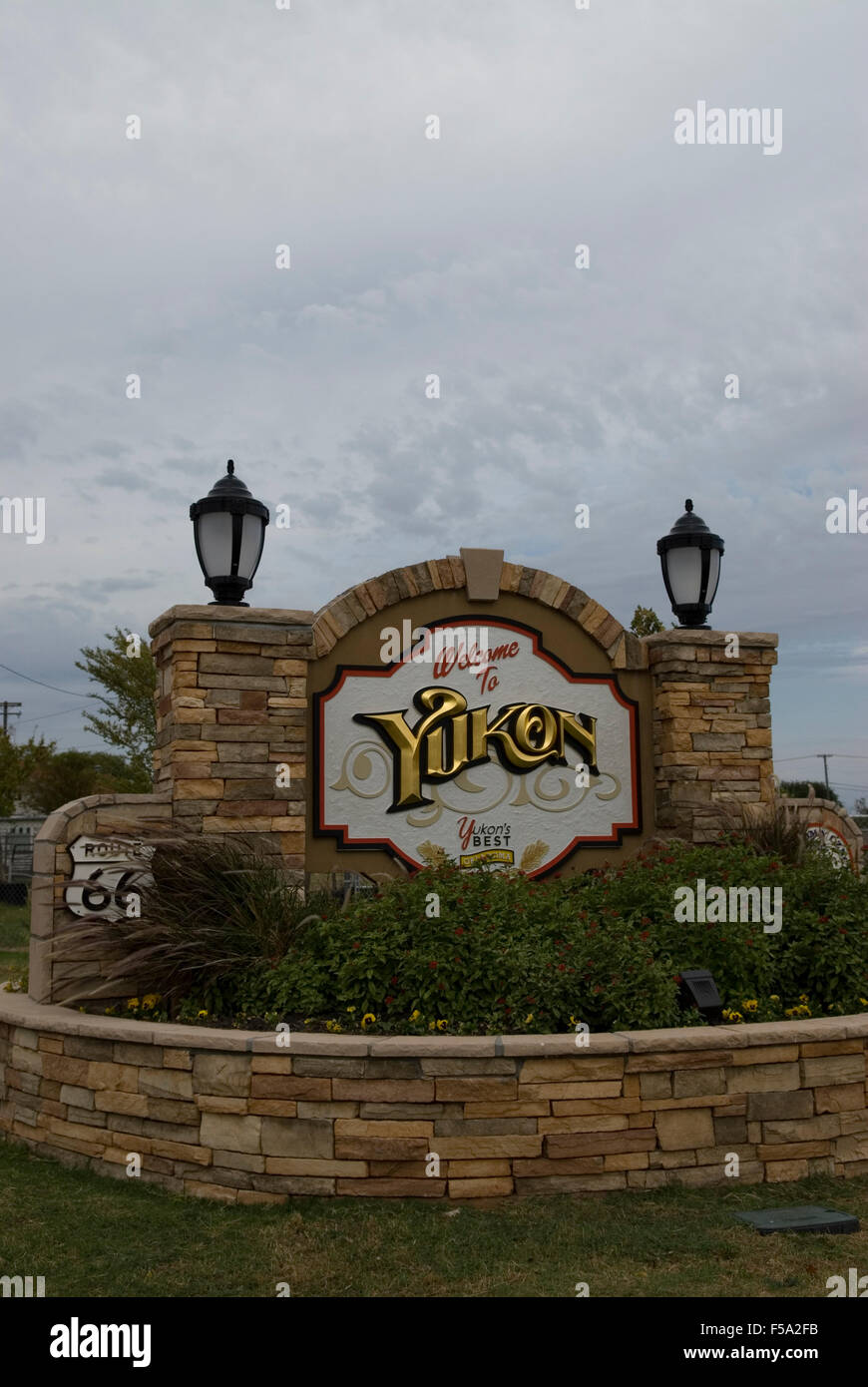 Panneau de bienvenue du yukon oklahoma Banque de photographies et d ...