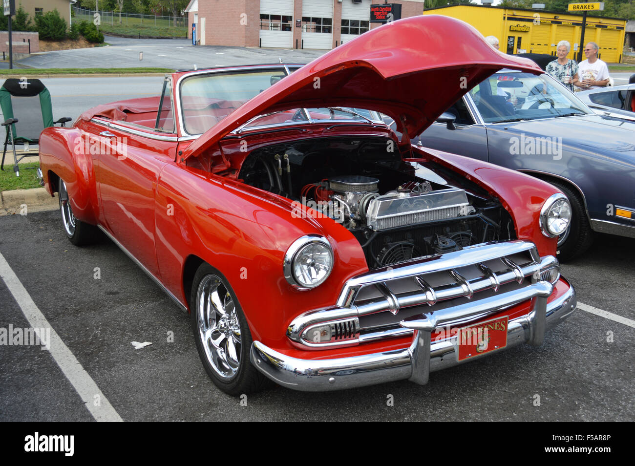 Voiture décapotable années 1950 Banque de photographies et d’images à ...
