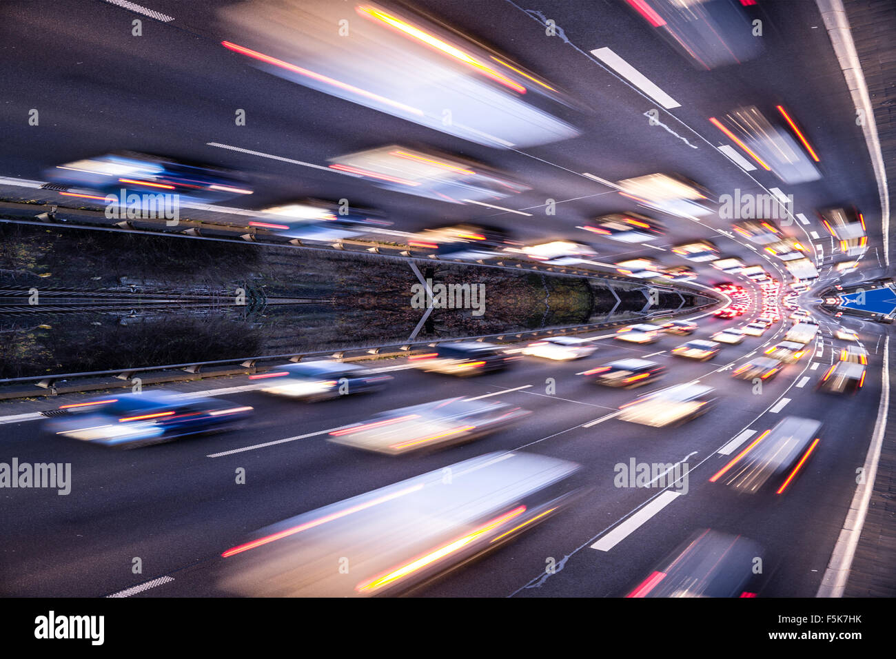 Double autoroute Banque de photographies et d’images à haute résolution ...