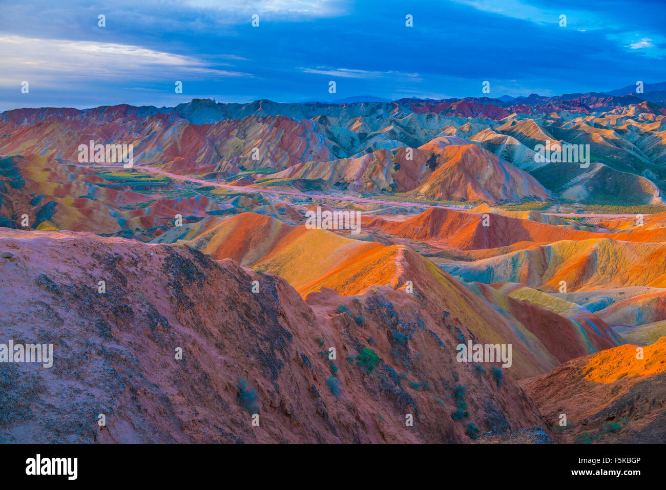 Zhangye danxia national geological park Banque de photographies et d ...