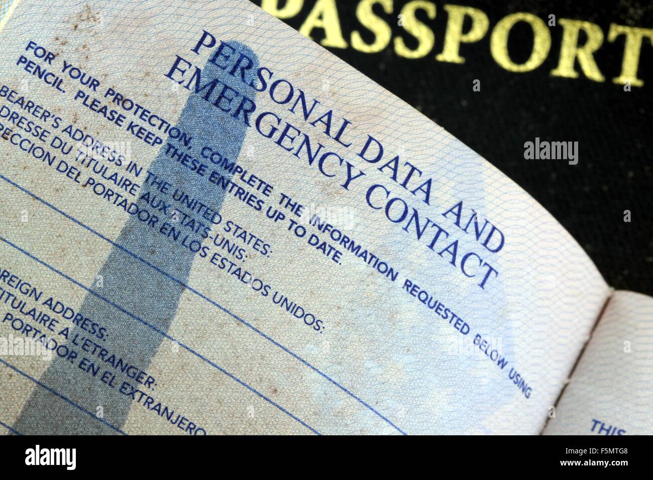 Identity documents Banque de photographies et d’images à haute ...