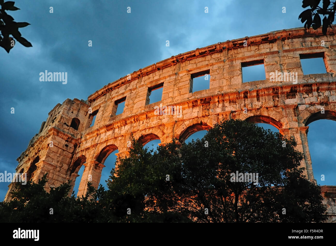 Gladiateurs république romainr Banque de photographies et d’images à haute résolution - Alamy
