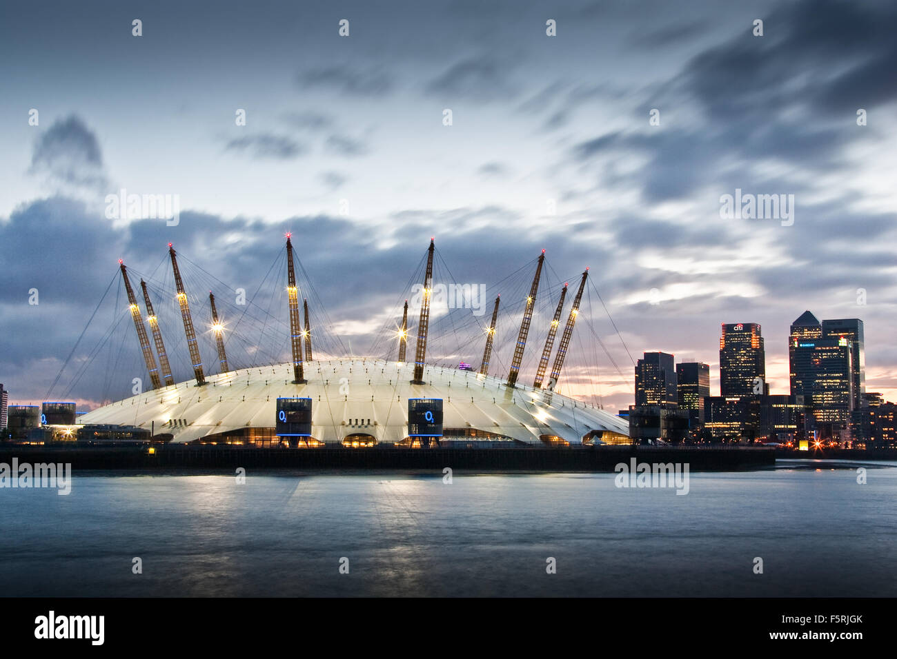 The o2 arena Banque de photographies et d’images à haute résolution - Alamy