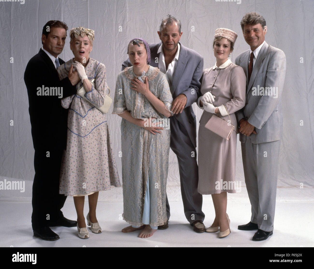 Cry-Baby USA Année : 1990 Réalisateur : John Waters, Joe Dallesandro ...