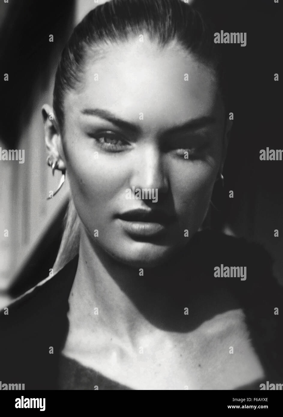 Candice swanepoel Banque de photographies et d’images à haute ...