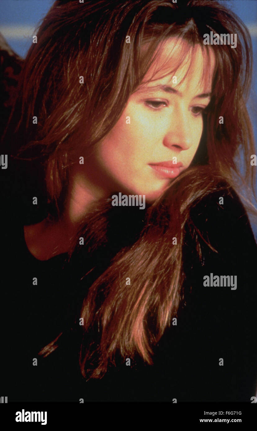 Sophie marceau firelight 1997 Banque de photographies et d’images à ...