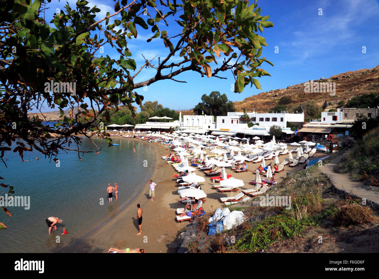 Plage lindos Banque de photographies et d’images à haute résolution - Alamy