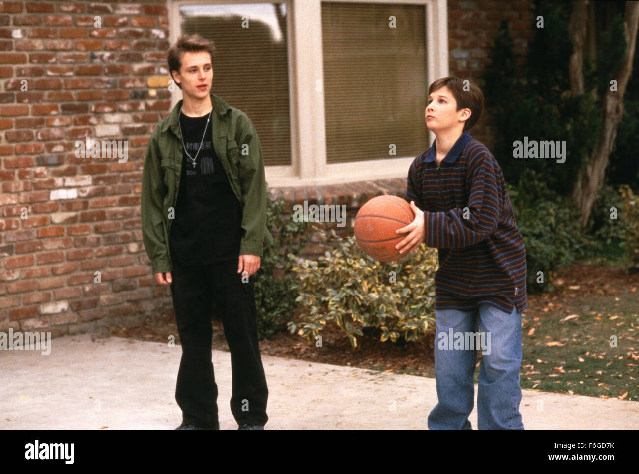 DATE DE SORTIE : Mars 12, 1999. Titre du film : la partie profonde de l ...