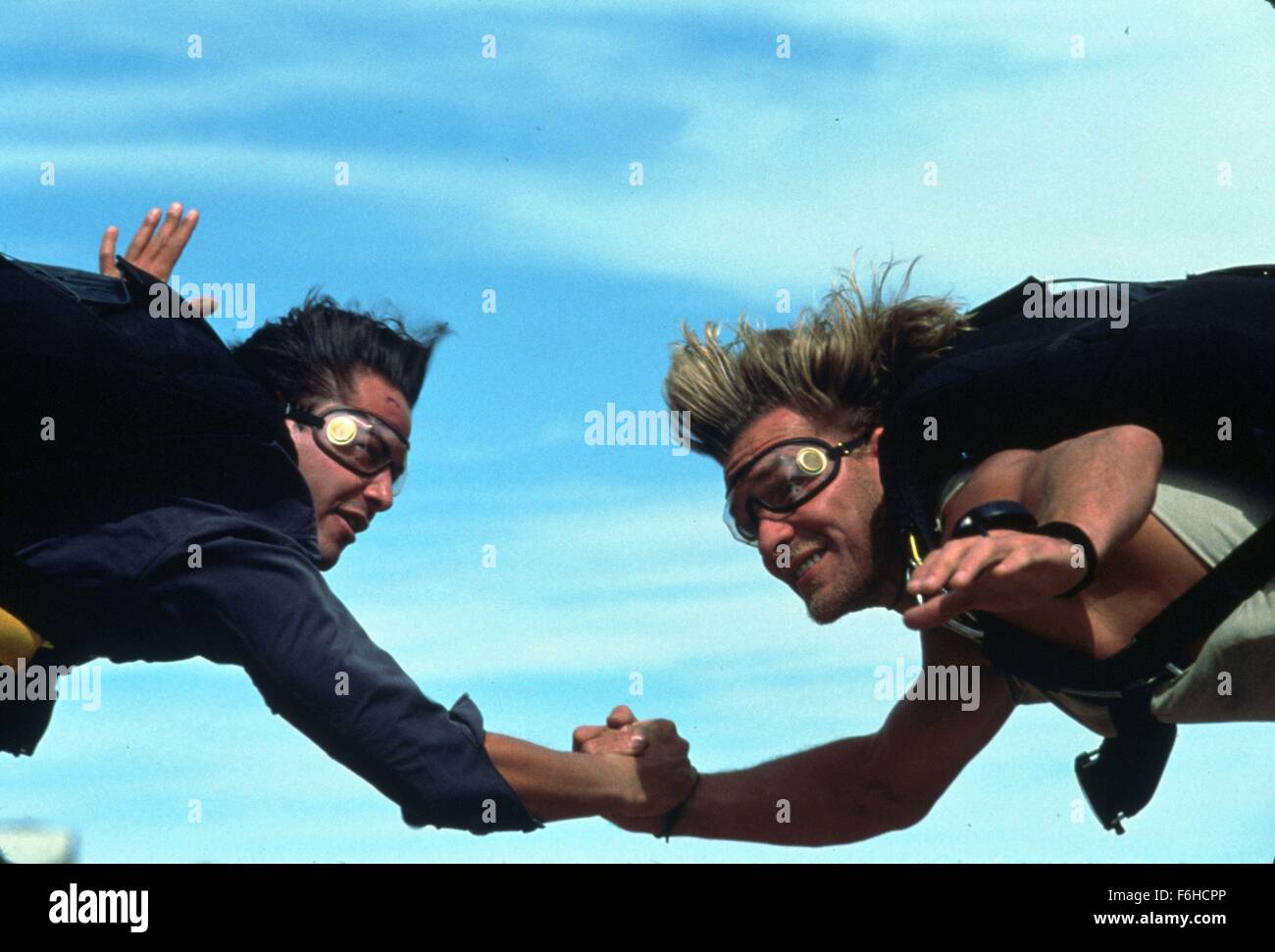 Keanu reeves point break 1991 Banque de photographies et d’images à ...