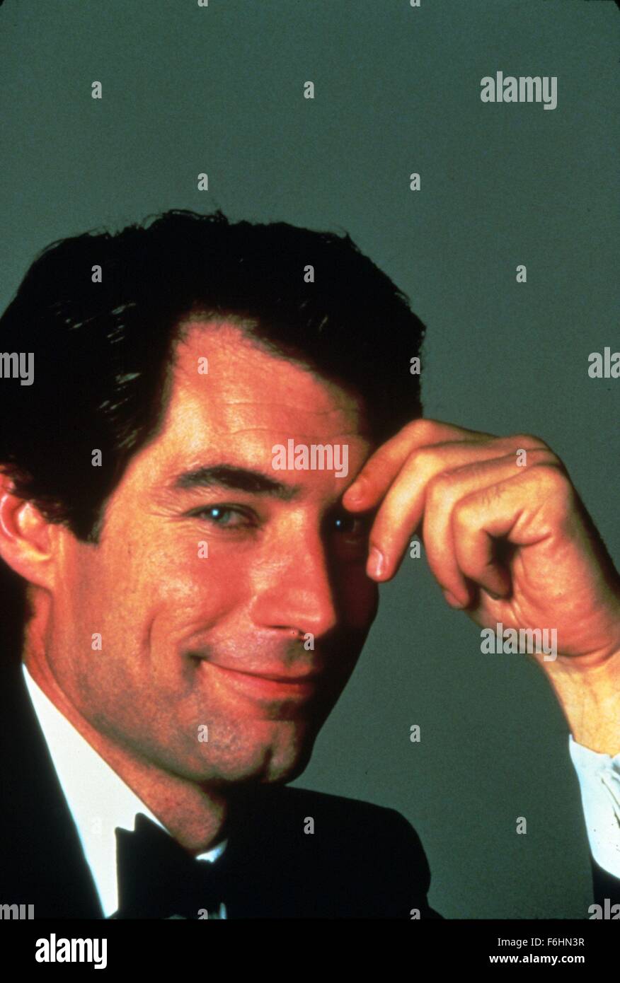 Timothy Dalton As James Bond Film Title James Bond Banque d'image et ...
