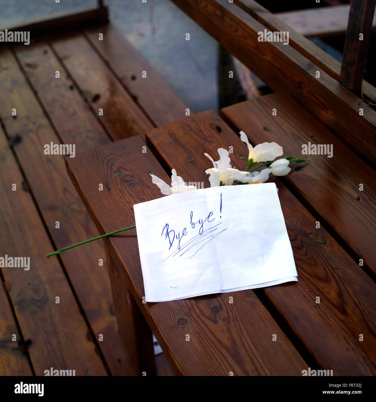 Good bye message Banque de photographies et d’images à haute résolution ...