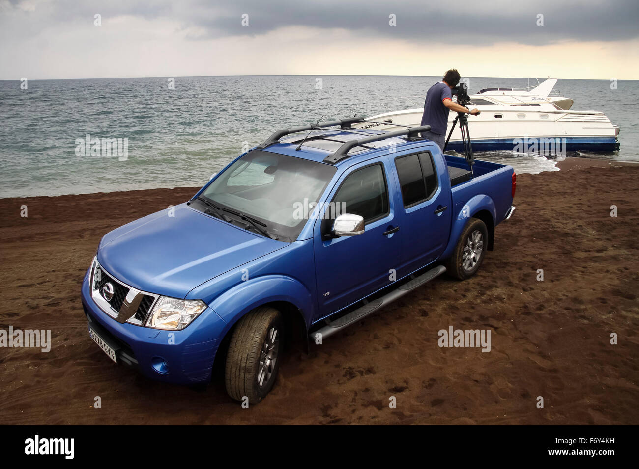 Nissan navara Banque de photographies et d’images à haute résolution ...