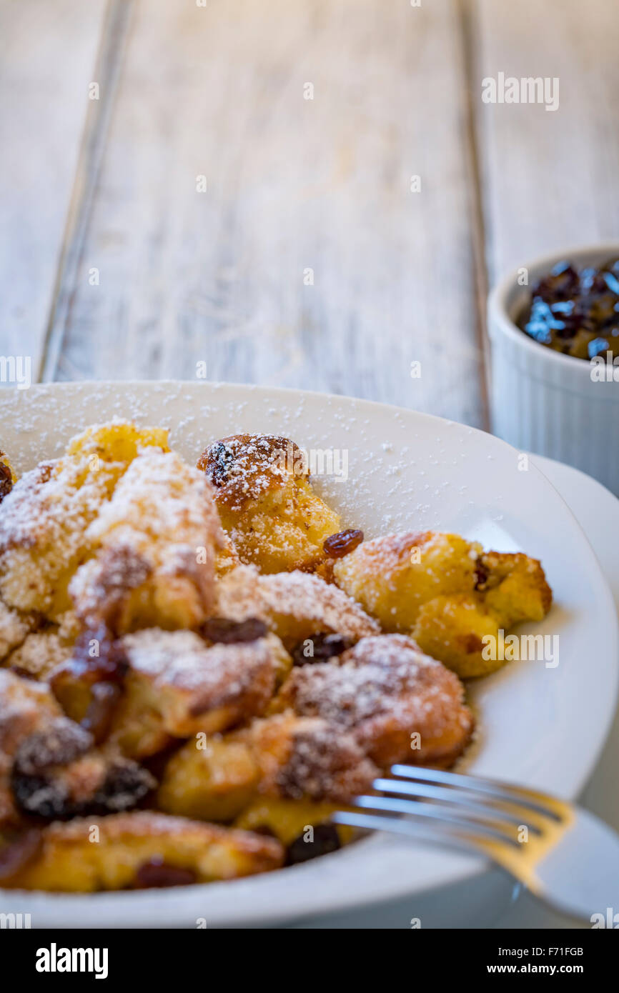 Kaiserschmarrn austria Banque de photographies et d’images à haute ...